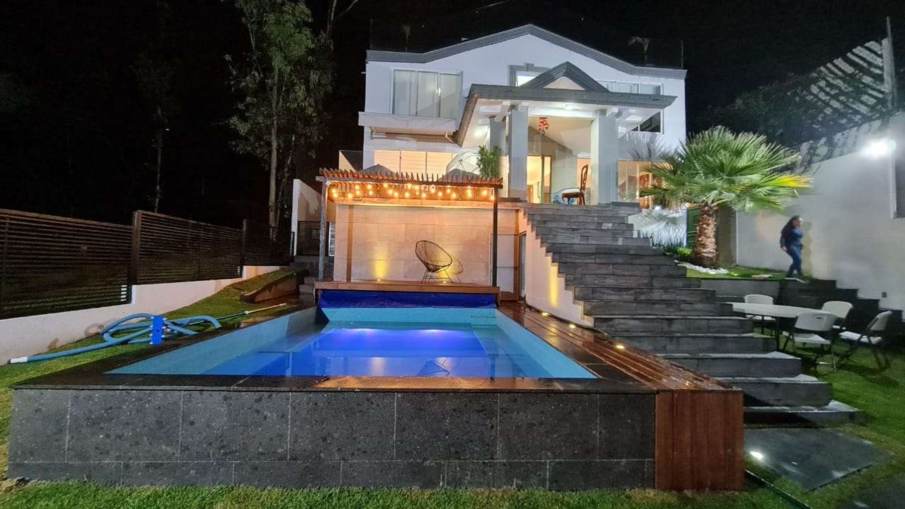 Alberca y exterior | homify