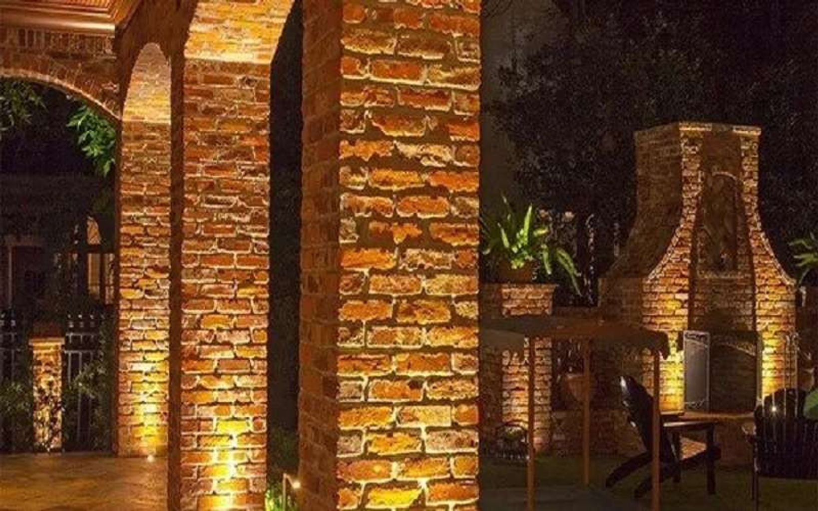 Trusted outdoor lighting designer | homify