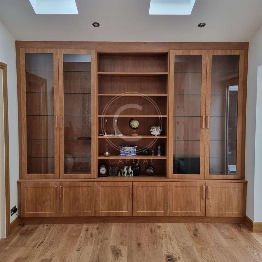 Built-in display cabinet | homify