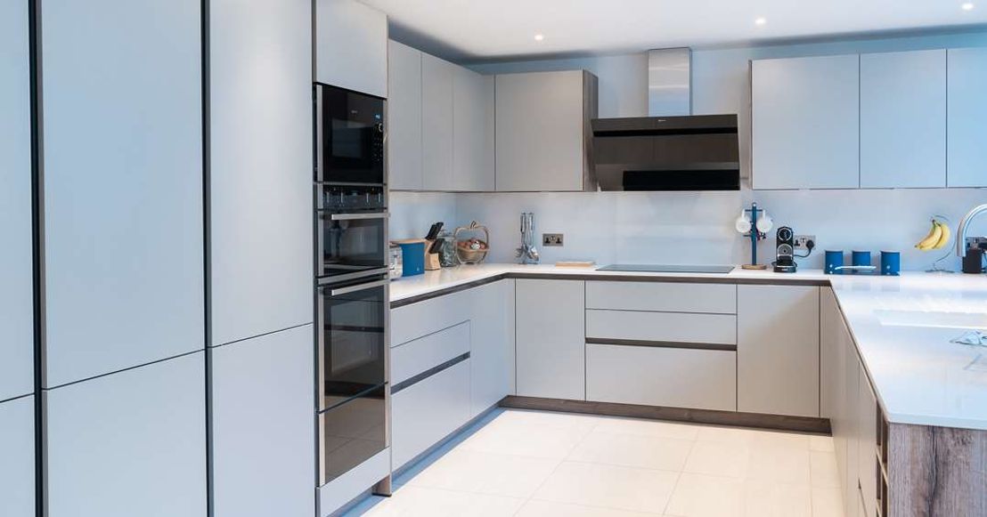 Rotpunkt kitchen in Titanium and Brown wild Oak | homify