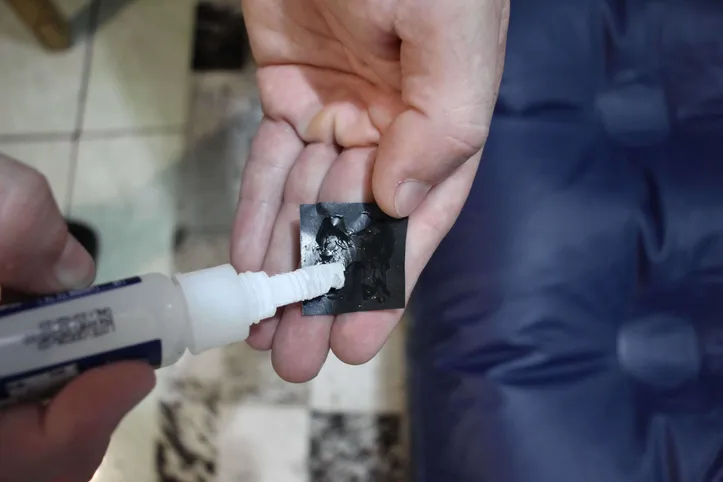 Ganz einfach eine Luftmatratze flicken - 12-Schritte-DIY | homify