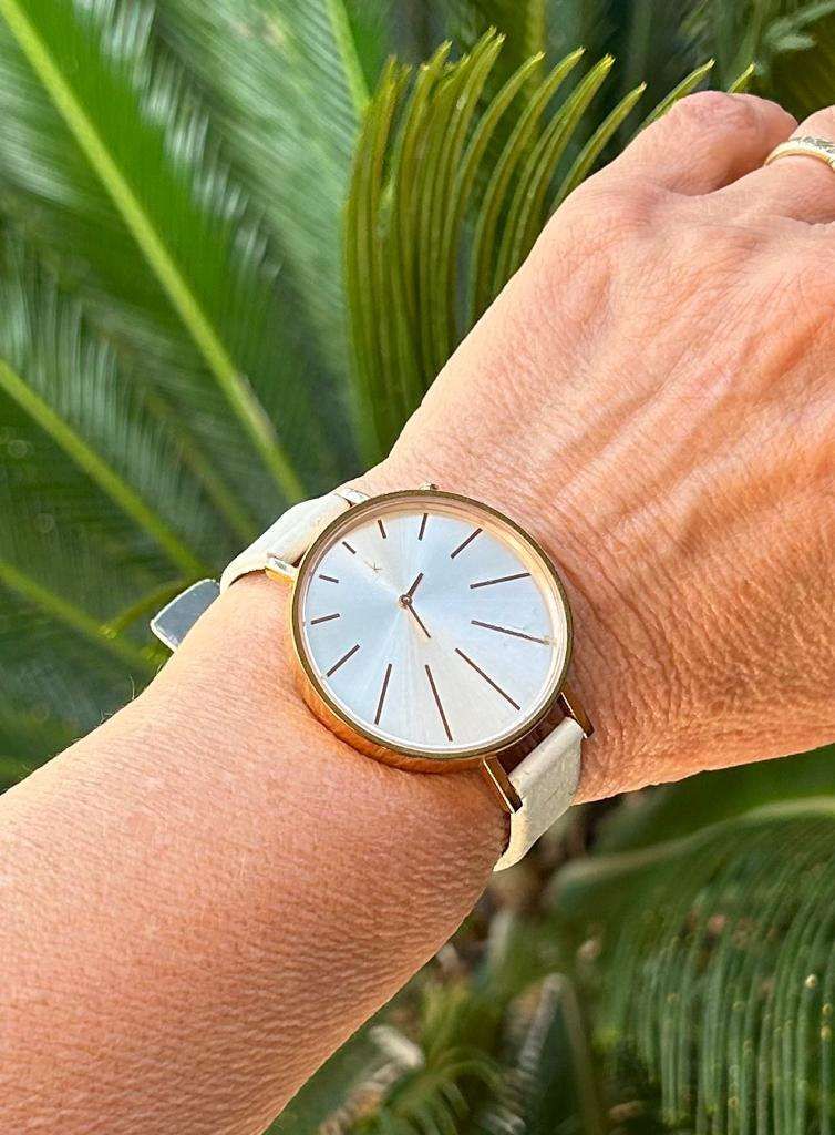 Aprende a Cambiar la Pila de un Reloj | homify