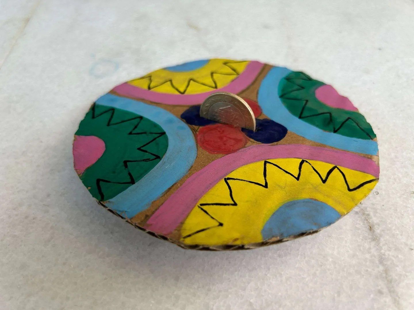 DIY-Kreisel basteln – in 7 Schritten mit Kindern | homify