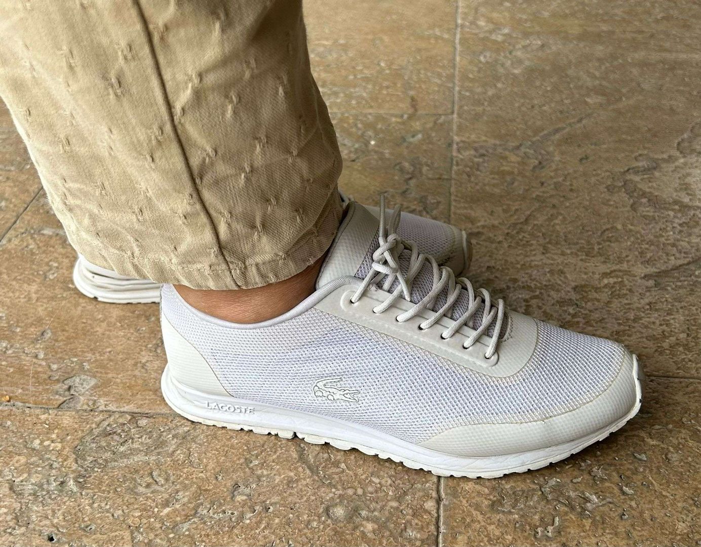 Restoring the Pristine Appearance of White Shoes: A 4-Step Guide to ...