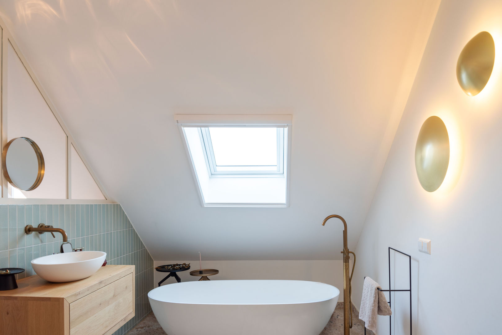 Hoe Jouw Zolder Omtoveren tot een En-Suite Slaapkamer: 10 Stappen | homify