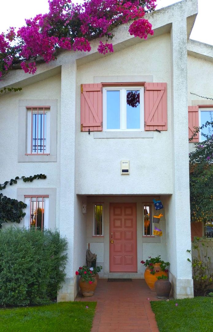 Uma Casinha com Portadas Cor-de-rosa - Mimosa e Surpreendente! | homify