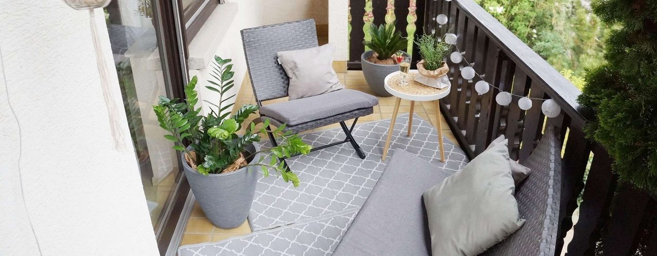 Ideen für die Gestaltung eines kleinen Balkons: Deine Mini Lounge | homify