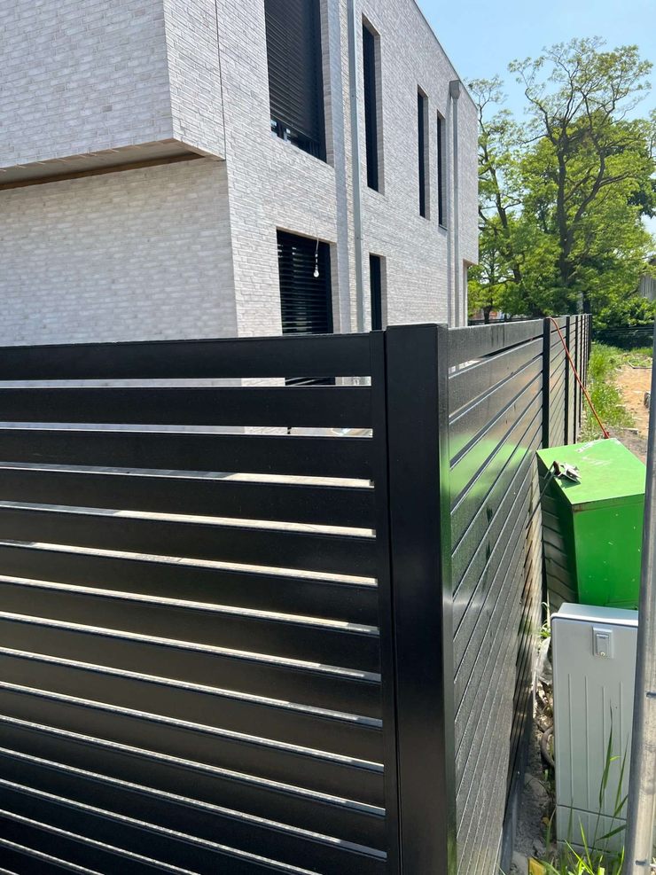 Ein moderner Gartenzaun mit Sichtschutzfunktion | homify