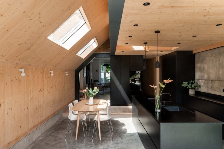 A Copeland Road House Prepares for the Future with Distinguished Extensions | homify